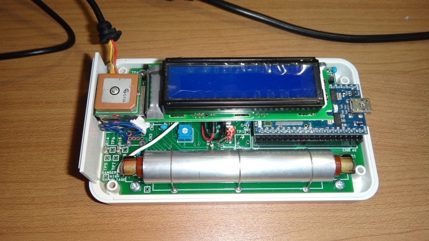 若松のガイガーカウンターMark2にGPSを付けたが、ノイズに苦しむ: BWT Lab.