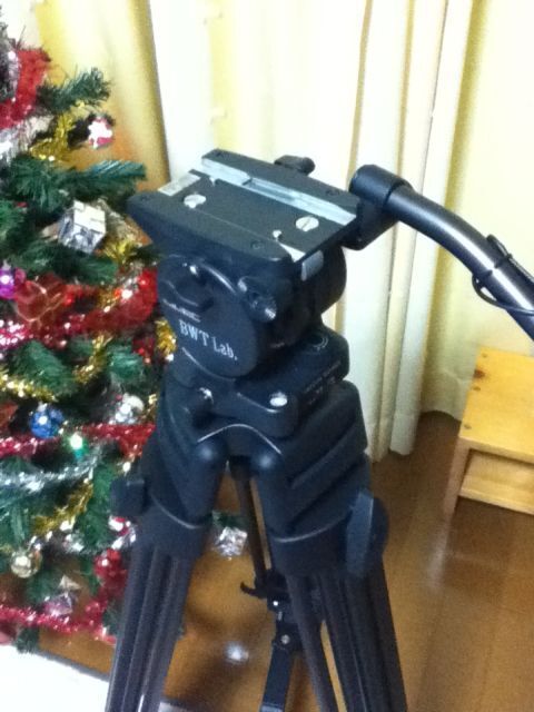 ビデオの三脚: BWT Lab.